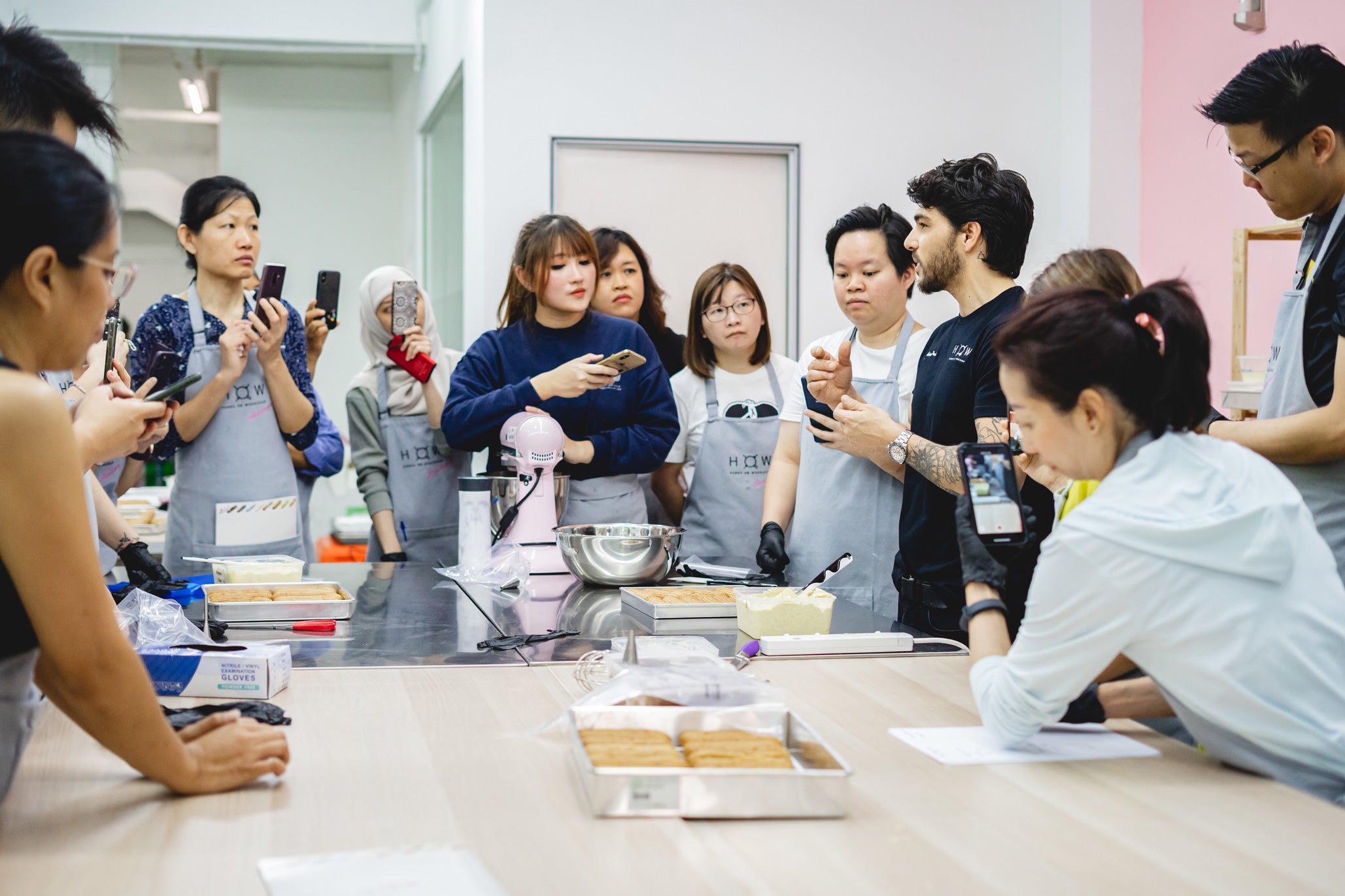 All Baking Classes & Baking Courses - Baking School – H.O.W. Academy